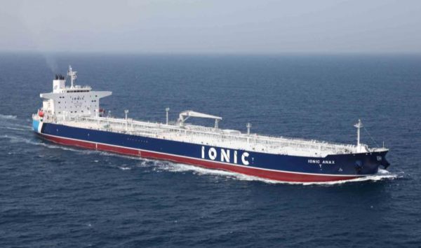 名村造船、11万トン型油送船｢IONIC ANAX｣引き渡し