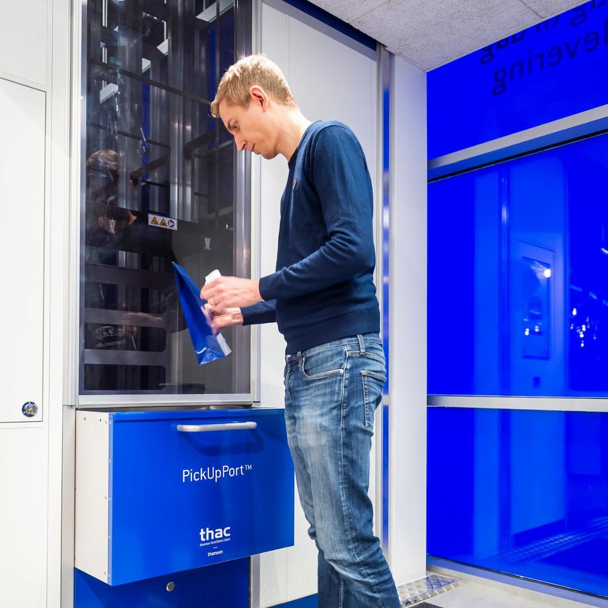 AutoStoreのシステム、販売店舗での活用も広がる