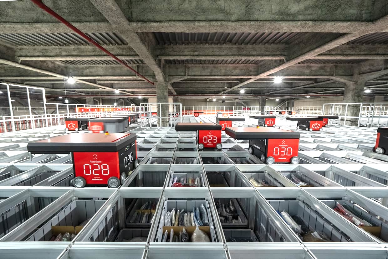 AutoStore導入の常識覆す、オカムラの自動化提案